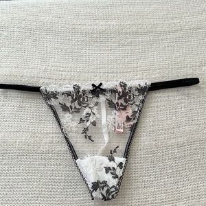 Victoria's Secret | Intimates & Sleepwear | Vs Dream Angels Push Up W ...